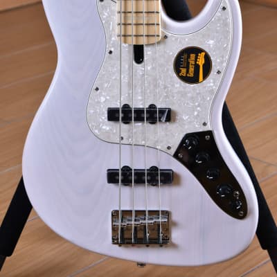 Sire Marcus Miller V7 Swamp Ash 2nd Generation | Reverb Deutschland
