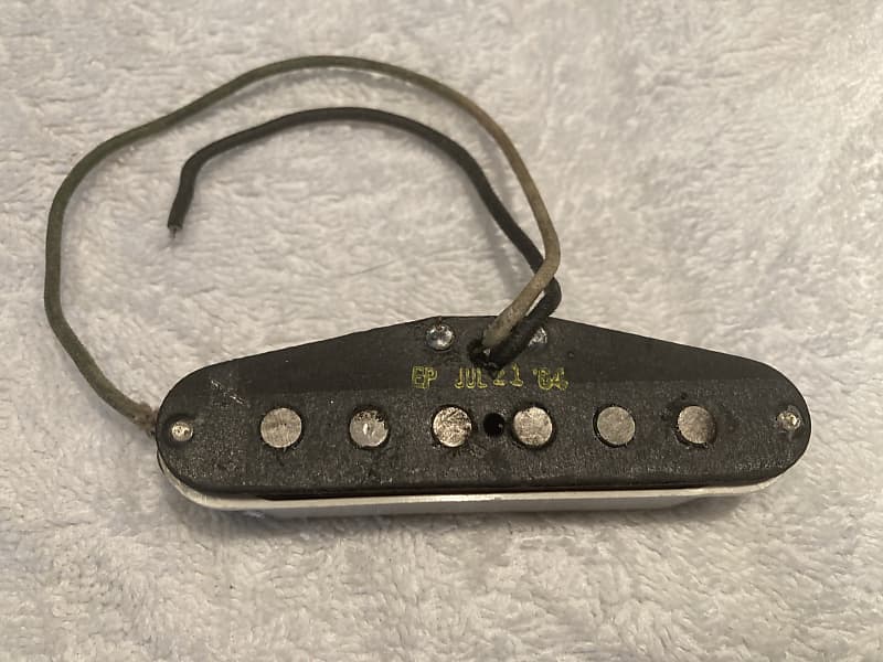 Vintage Fender USA 1964 Stratocaster BLACK BOTTOM Staggered | Reverb