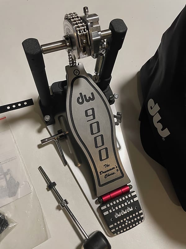 DW 9000 Single Kick Bass Drum Pedal - Mint Condition | Reverb