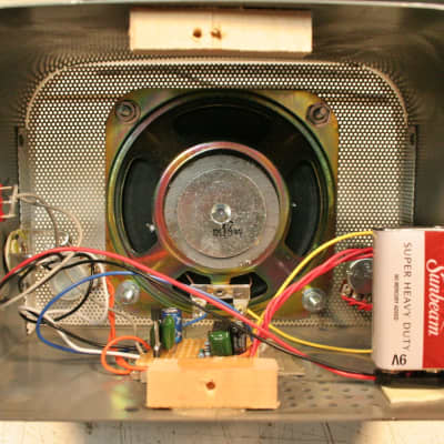 Dentone Half Watt Horror Battery / Mains Powered Amp Built In | Reverb