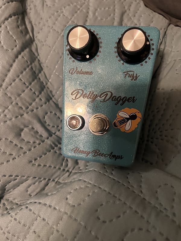 Honey Bee Amps Dolly Dagger Fuzz AC128 | Reverb