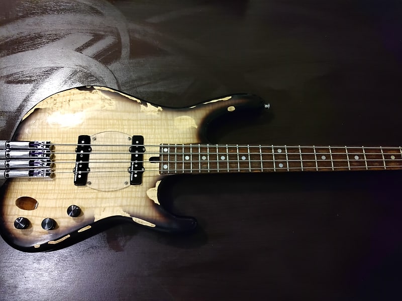 Luthier Bob Mick Custom Made 32" Medium Scale Headless Jazz | Reverb