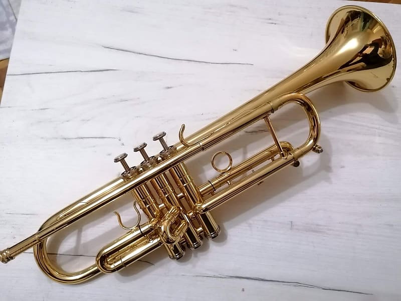 Getzen Eterna II ML 1986 Gold | Reverb