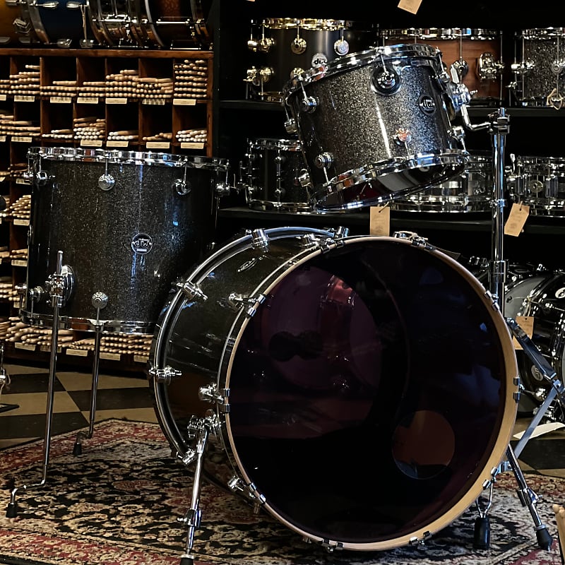 USED DW Performance Series Drum Set in Pewter Sparkle - | Reverb