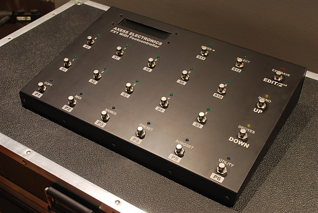 Axess Electronics FX1 Midi Pedalboard / Foot Controller | Reverb