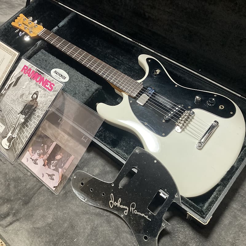 Mosrite The Ventures Model Mark Ⅱ Johnny Ramone Model | Reverb UK