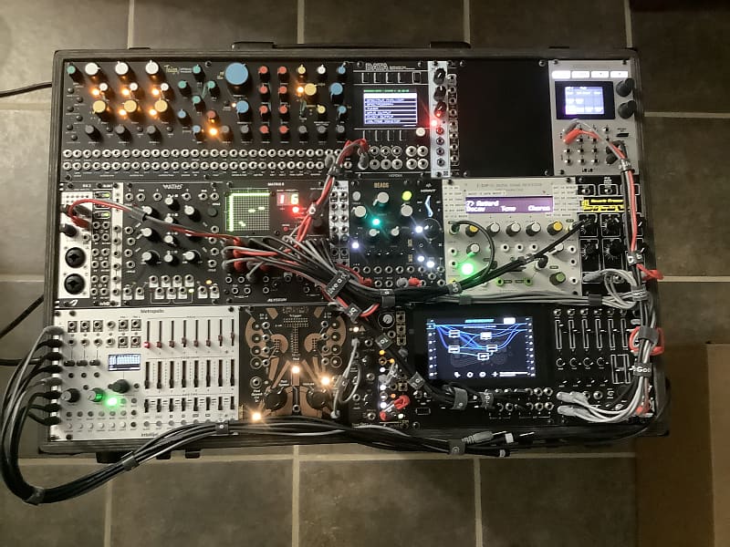 Eurorack Modular Synthesizer System Reverb
