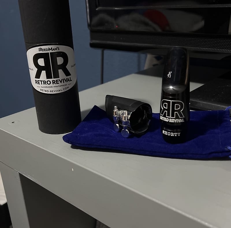 Retro revival G facing shorty | Reverb