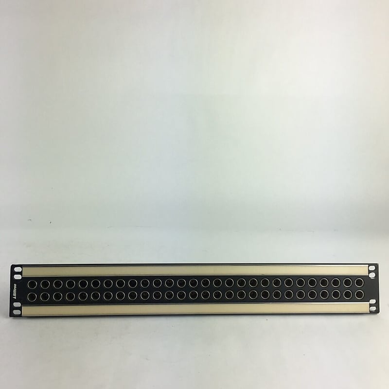 Bittree MINI-TRIAX BULKHEAD PATCHBAY KIT, 2X28 B52H-2WTHD | Reverb