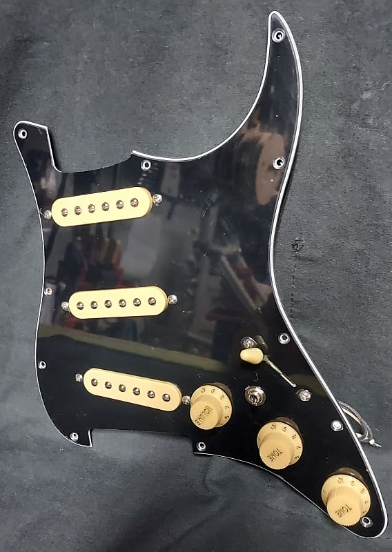 Rock'n R Guitars Loaded SSS "SRV Look" for Strat Pickguard | Reverb
