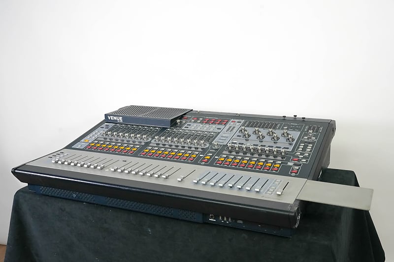 Digidesign VENUE SC48 Digital Audio Mixing Console CG01D1Y | Reverb