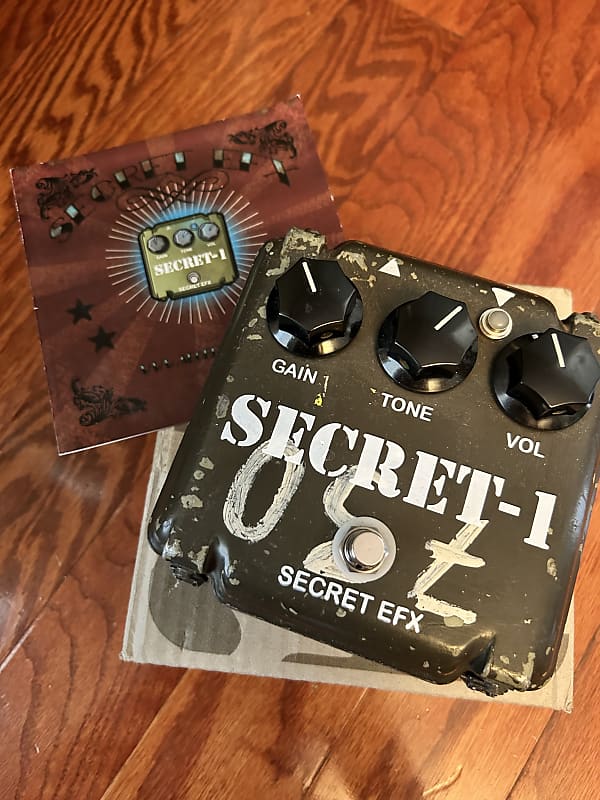 Secret EFX Secret-1 - Green military case | Reverb