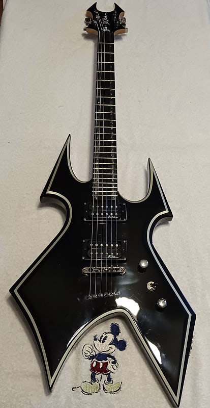 B.C. Rich Trace Warbeast - Black/Silver Bevel | Reverb