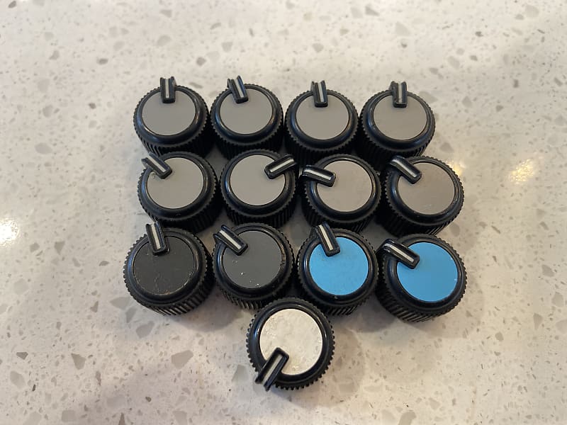 Peavey Rogan Amp Knobs 1980’s Large size | Reverb