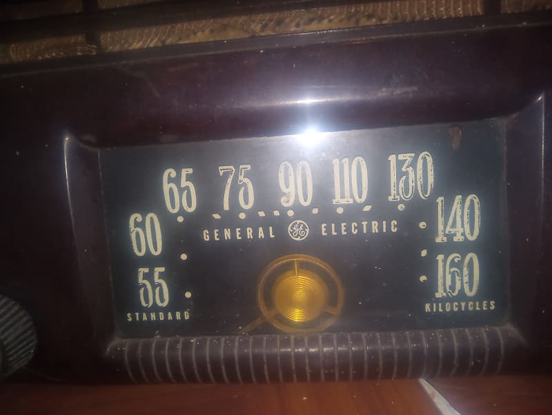 Vintage GE General Electric model 200 radio 1947 - Bakeolight | Reverb