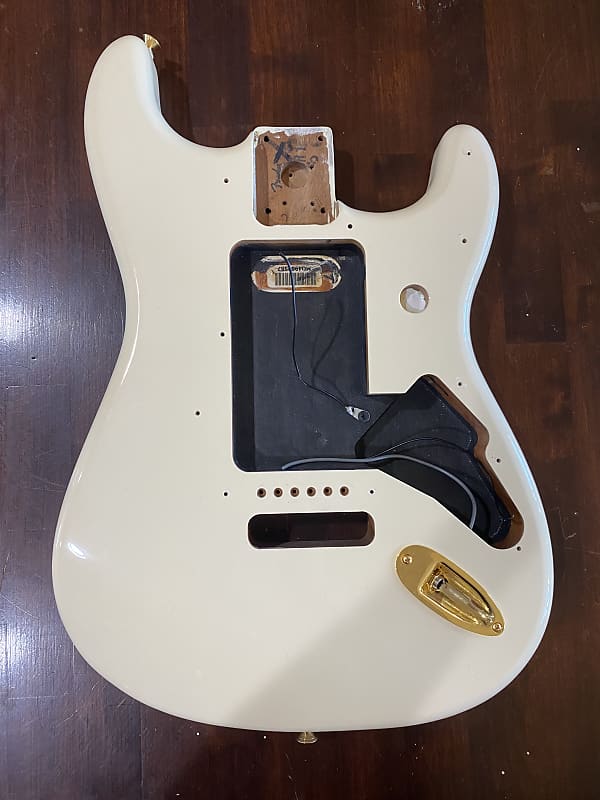 Fender Blacktop HHH Mahogany Strat Body w/ hardware | Reverb