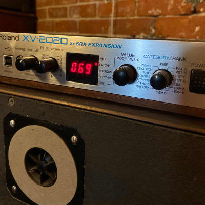 Roland XV-2020 64-Voice Expandable Digital Synth Module with | Reverb