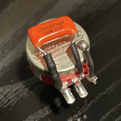 Yorkville Eden Master Volume Pot for WT800 World Tour bass | Reverb