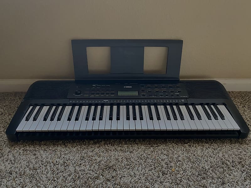 Yamaha PSR-E273 PKS 61-Key Premium Keyboard | Reverb