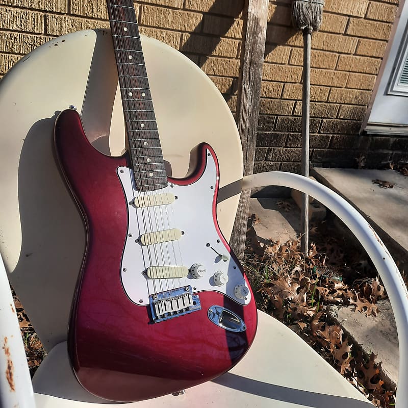 Fender Stratocaster Plus Plus Deluxe V1 89 Candy Apple | Reverb