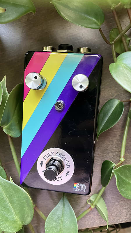 Fuzz Around and Find Out (2024) octave fuzz - Classic Noir | Reverb