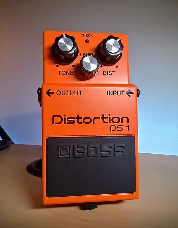Boss DS-1 Distortion (Silver Label) 1994 - Present - Orange | Reverb