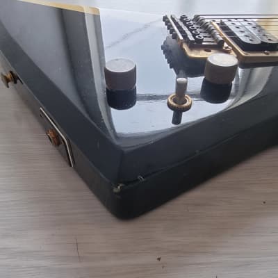 Aria Pro II ZZ Custom 1980s Black & White rare color Aria Pro II ZZ Custom 1980s Black & White rare color