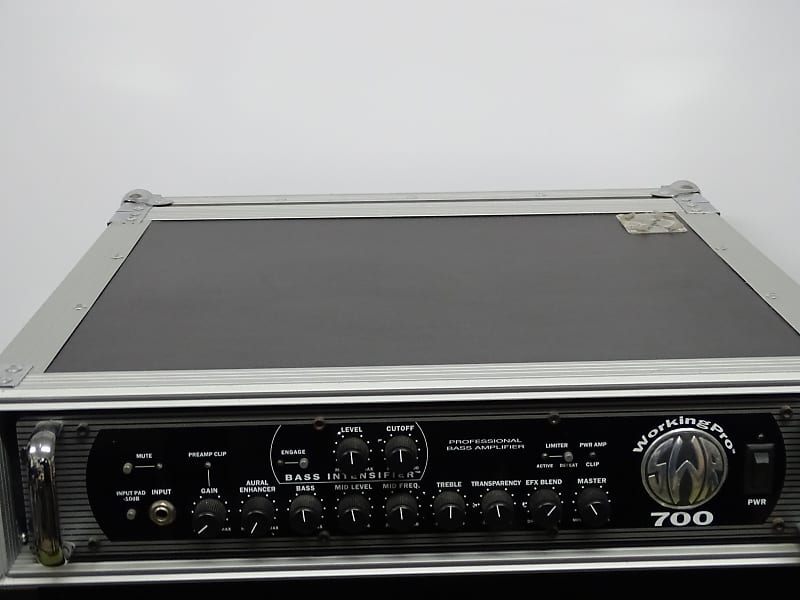 SWR Working Pro 700 + flightcase | Reverb Deutschland