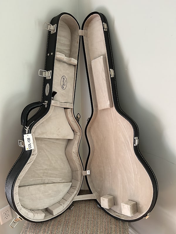Collings I-35 (Ameritage case only) 2020-2024 - Black | Reverb