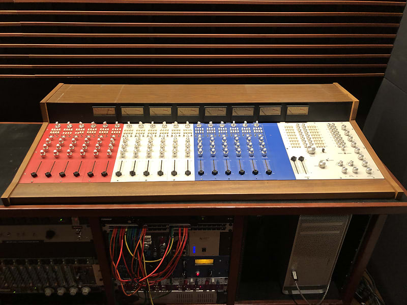 Quantum Audio Vintage Recording Console | Reverb
