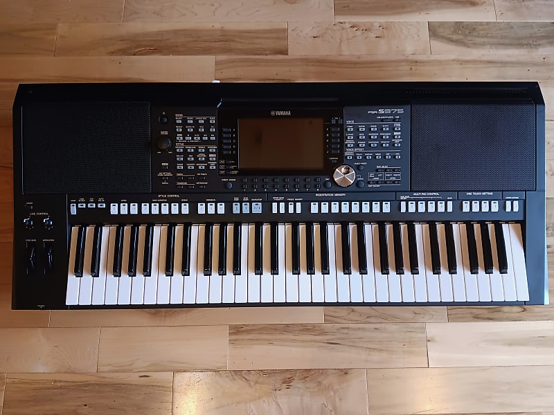 Yamaha PSR-S975 Arranger Keyboard 2019 - Black | Reverb