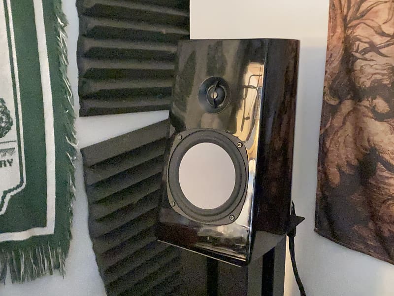 Phase Tech PC .5 audiophile bookshelf speakers 2010 - Piano | Reverb