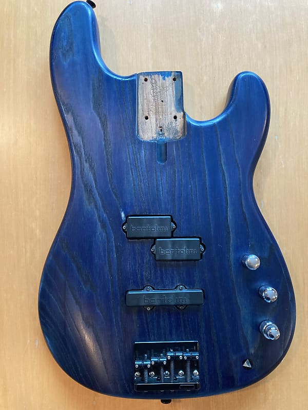 Warmoth Precision bass body, swamp ash, Bartolini P-J | Reverb