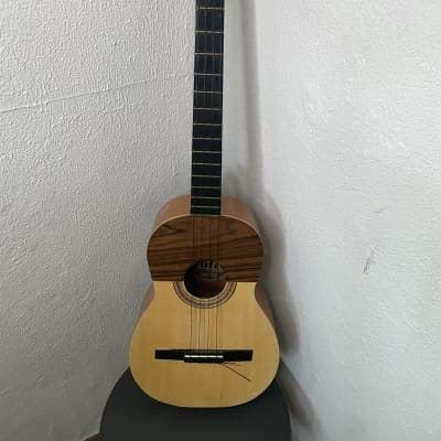 Cifteli Qifteli Albanian Kosovo music instrument | Reverb