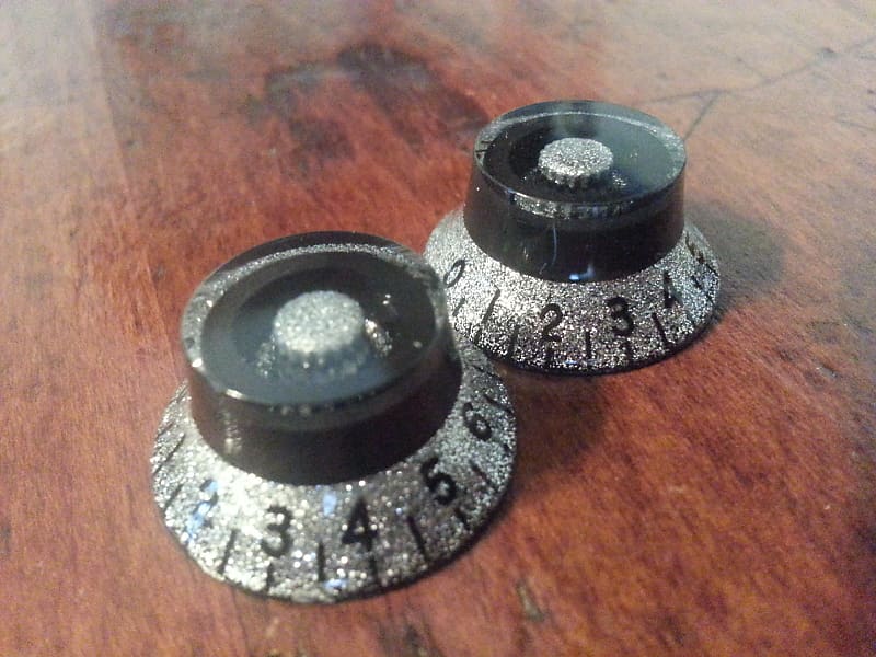 JAT CUSTOM GUITAR PARTS Top Hat Knobs Silver Flake / Black | Reverb