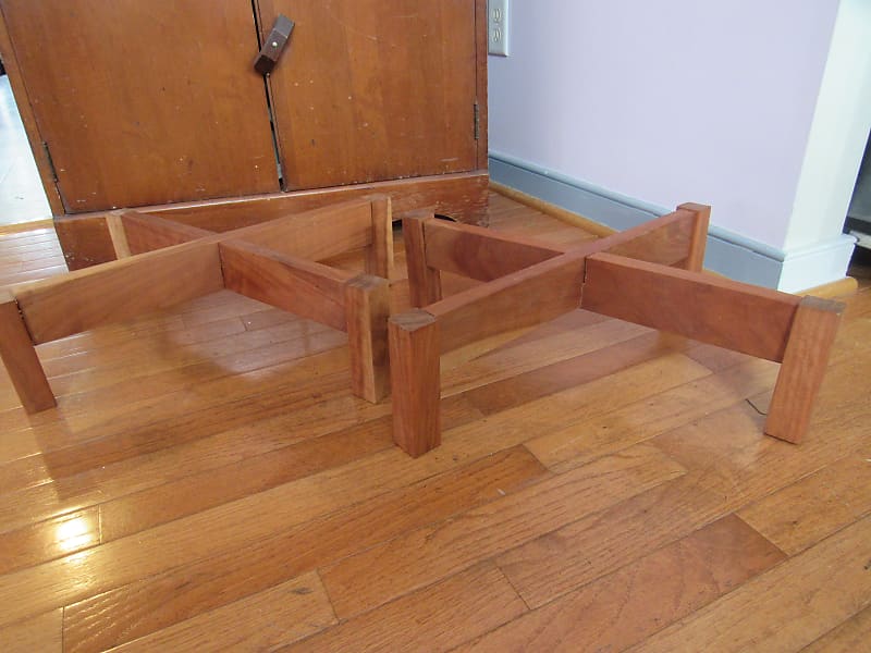 Pair of elevated solid cherry speaker speaker stands for | Reverb