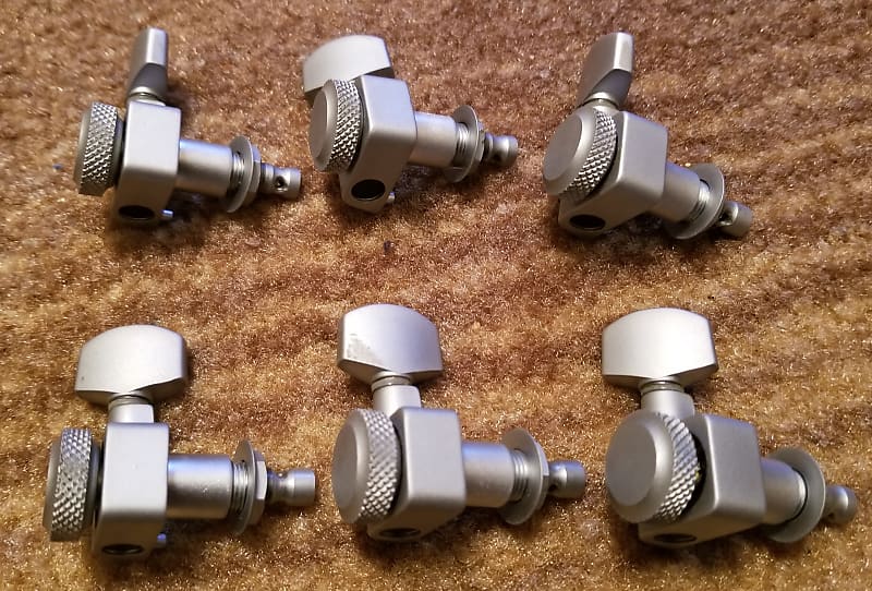 Fender Locking Tuners Staggerd/In-Line Matte Silver | Reverb