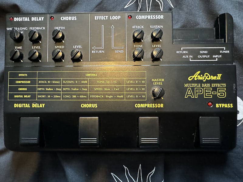 Aria APE-5 Multi-Effects Pedal | Reverb UK