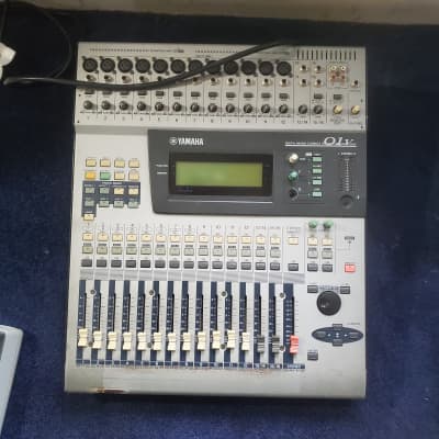 Yamaha 01V Mixer | Used | Reverb