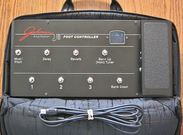 Johnson J8 Foot Controller with Cable and Carrying Case | Reverb
