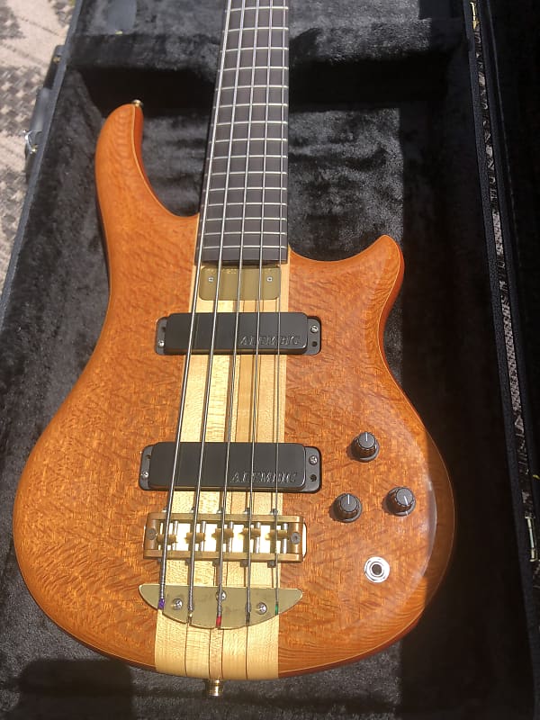 Alembic Essence 5 string bass guitar Lacewood Top | Reverb