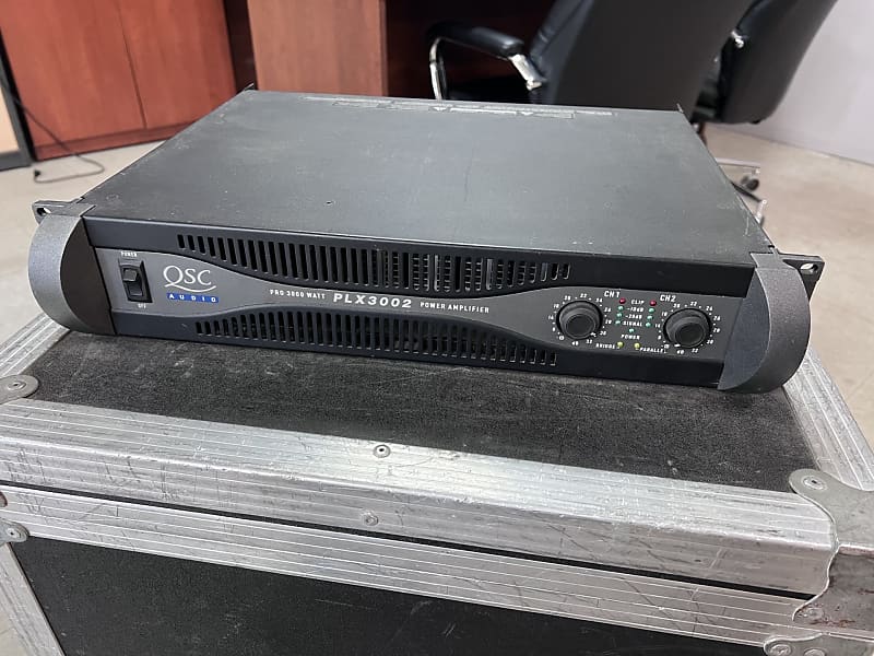 QSC PLX3002 3000w amplifier - Dark Grey | Reverb