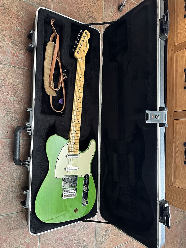 Fender Telecaster 2020 - Francis Rossi replica | Reverb UK