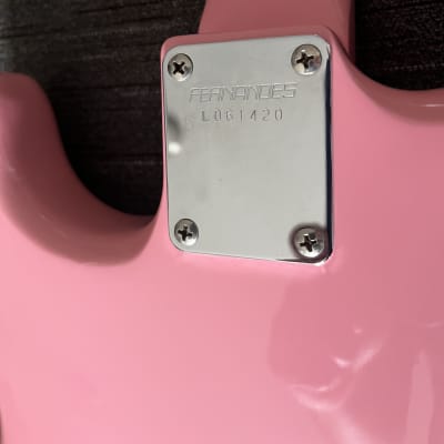 Fernandes Stratocaster 1986 - Pink | Reverb