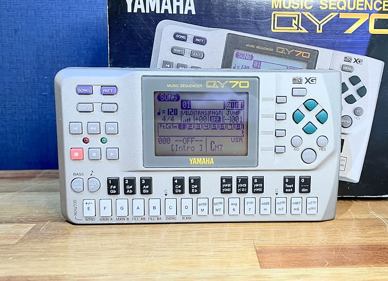 [Excellent] Yamaha QY70 Music Sequencer & | Reverb Australia
