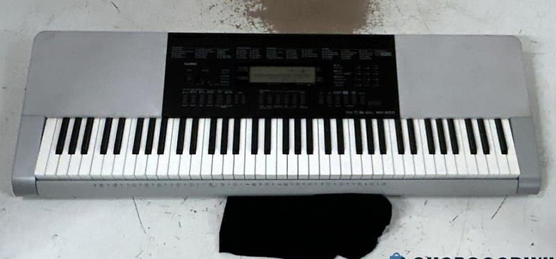 Casio WK-220 Electric Piano/ Keyboard Workstation w/Soft | Reverb