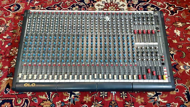 Soundtracs Solo Monitor Mixer | Reverb