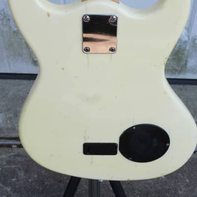 Mosrite the Vintage built in amplifier white | Reverb