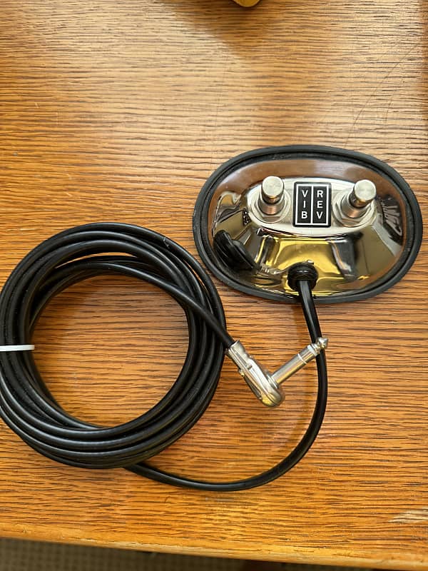 Fender Foot switch 2000’s - Chrome | Reverb