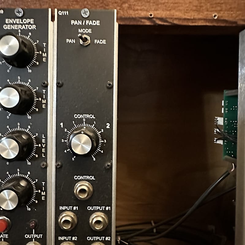 Synthesizers.com Q111 Pan and Fade 2010s - Black | Reverb